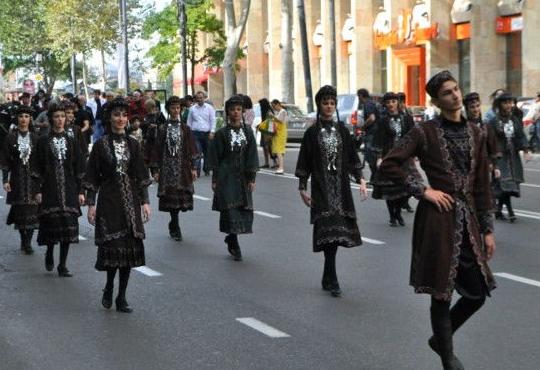 From robes to flowers, the national art and culture of Georgians - iNEWS