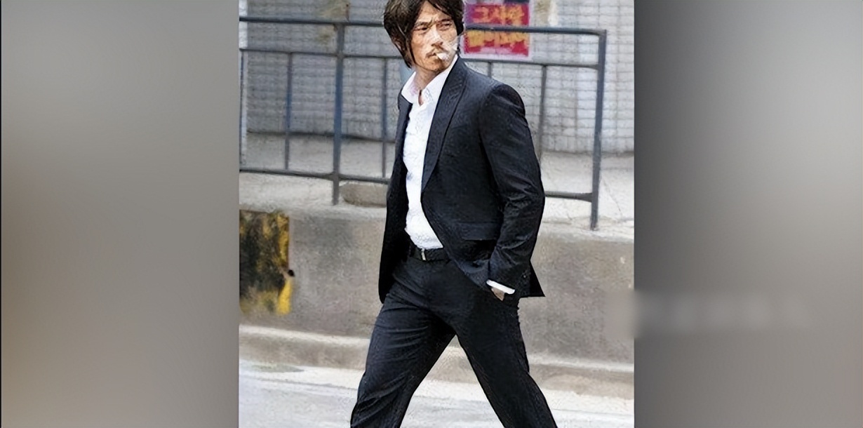 The No. 1 best handsome guy "Brother Sharp": wandering on the street ...