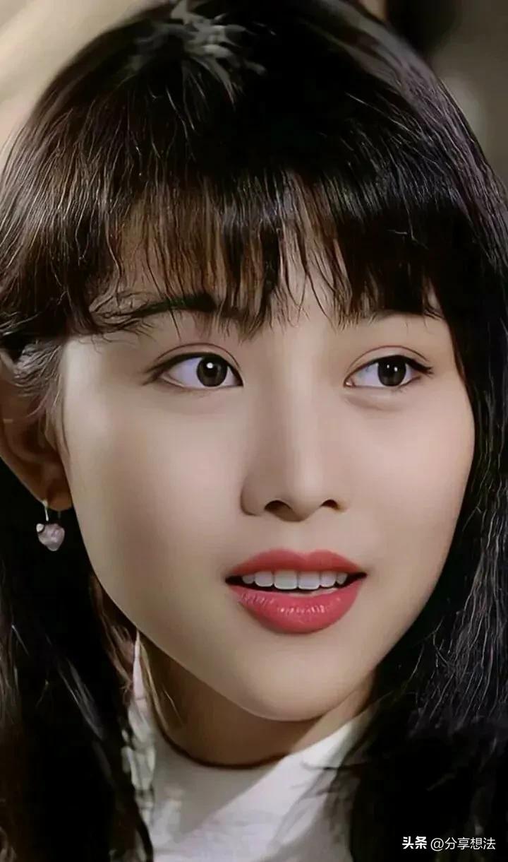 Ada Choi star wallpaper (3) - iMedia