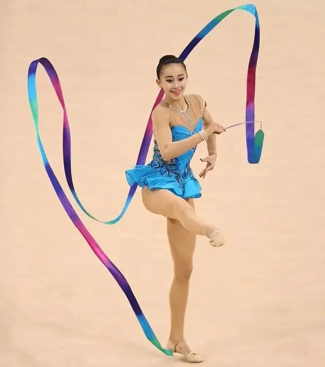 Swimmer Sun Yang and rhythmic gymnast Zhang Doudou get married - iMedia