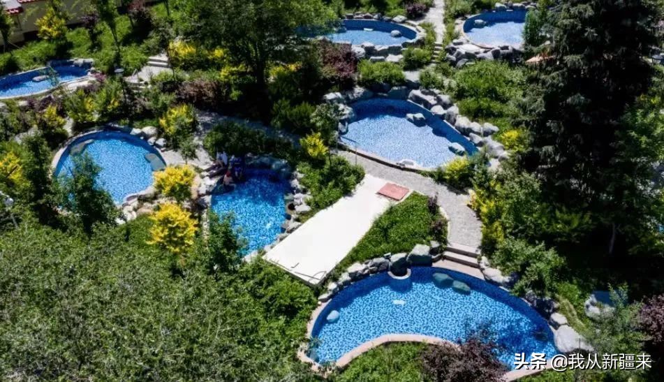 In winter, I want to hug the warm soup spring in Xinjiang - iNEWS