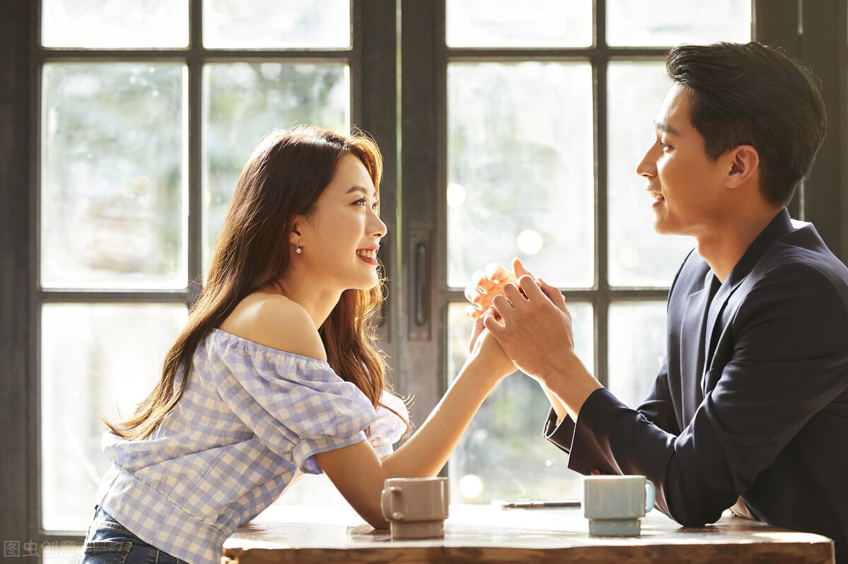 Reluctant to marry you, the bride's male best friend cried and spoke at ...