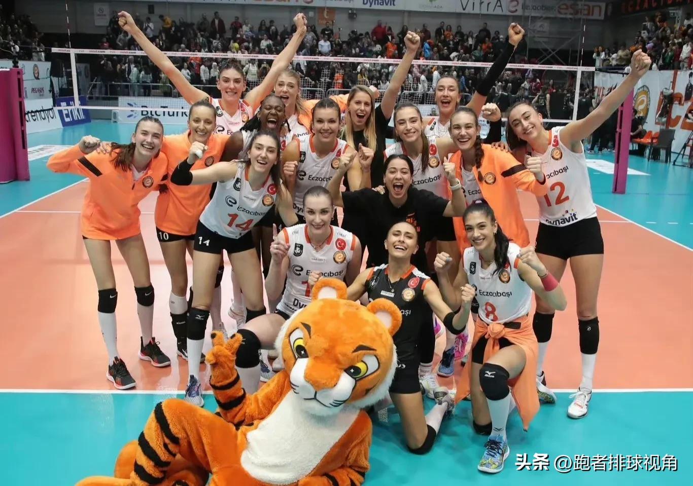 Big defeat!The defending champion was swept, serving 1:7, Egnu 18 ...