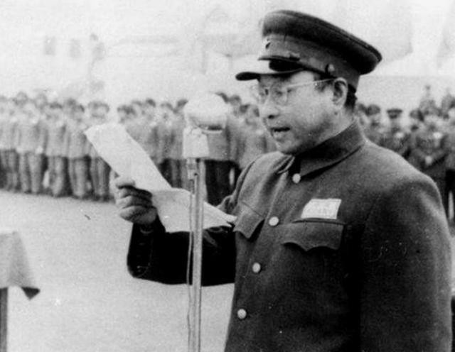 General Chen Geng entered North Korea three times. An American general ...