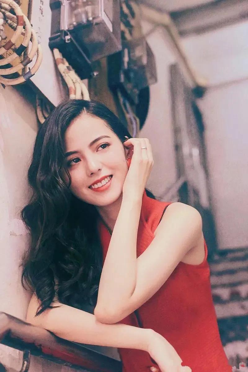 Huang Riying's beautiful picture - iMedia