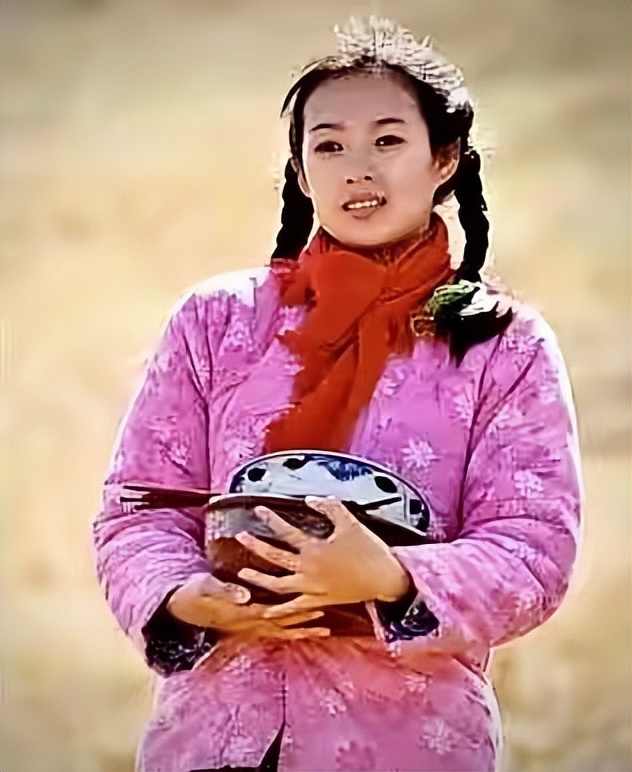 Zhang Ziyi dedicated his first love, a classic created by Zhang Yimou, what's so good about this ...