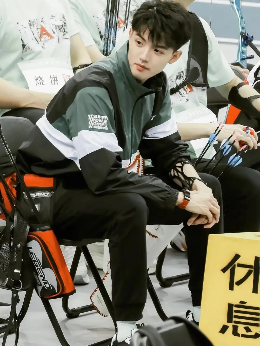 Starring Zhou Junwei - After I Met You - iNEWS