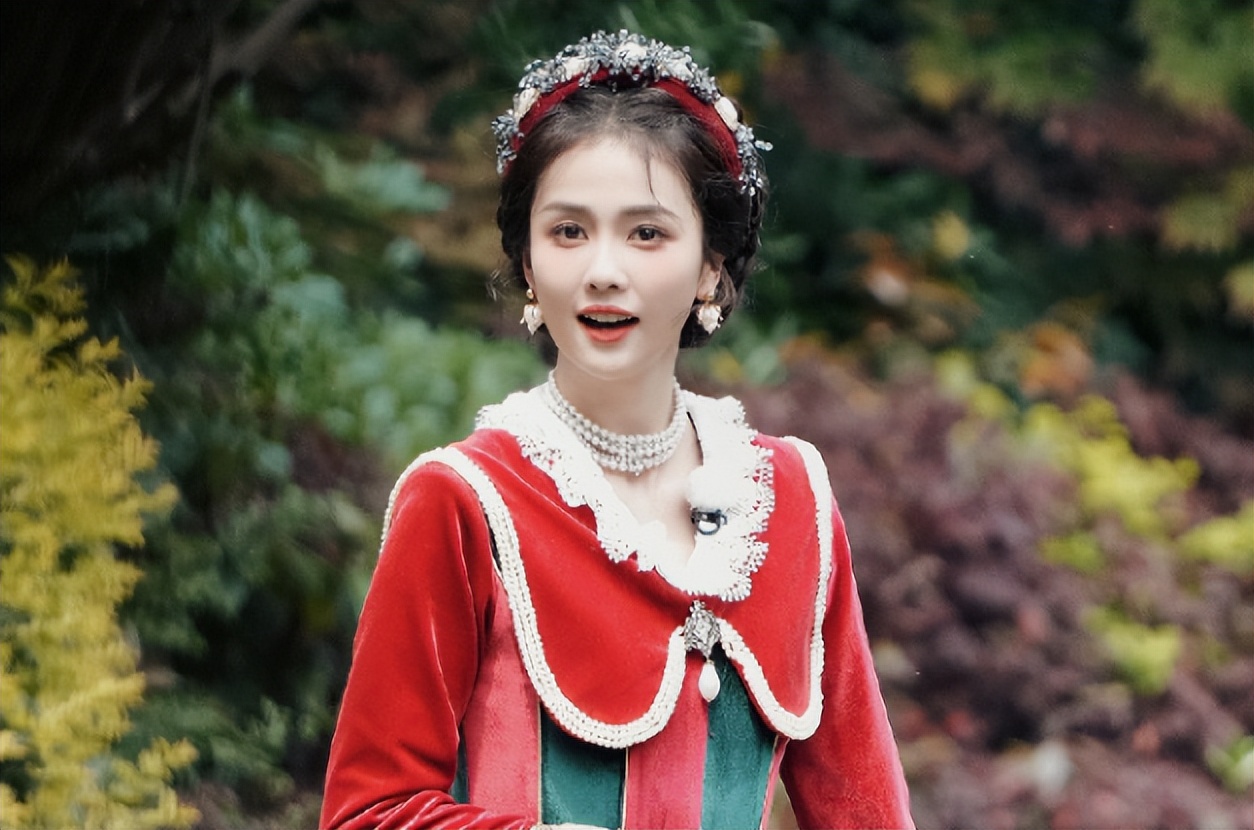 I ran to Bailu to watch "Running Man", but was attracted by 25-year-old ...