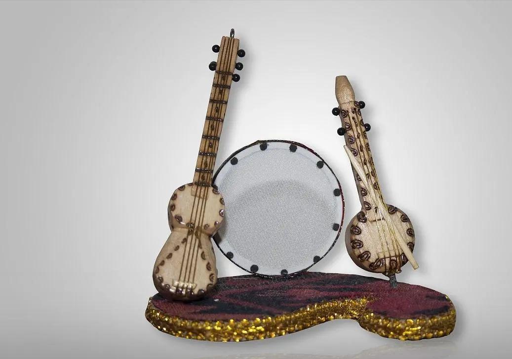 Azerbaijani traditional musical instruments, which carry a rich and ...