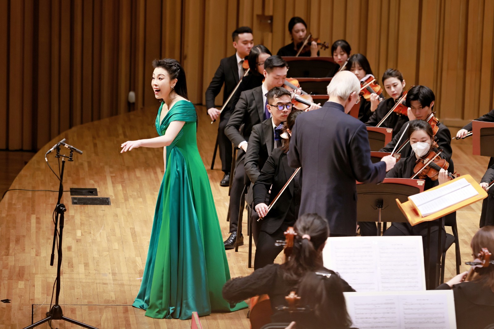 "Chengdu" theme concert played magnificently in Chengdu City Concert ...