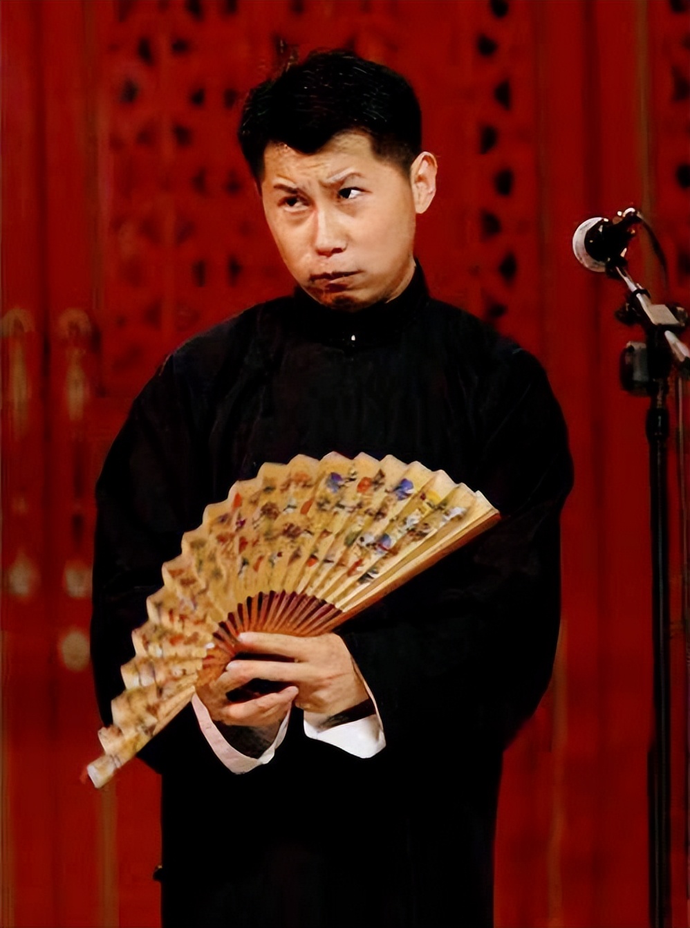 He Yunwei: I don't want to return to reality, even if I fall on the ...