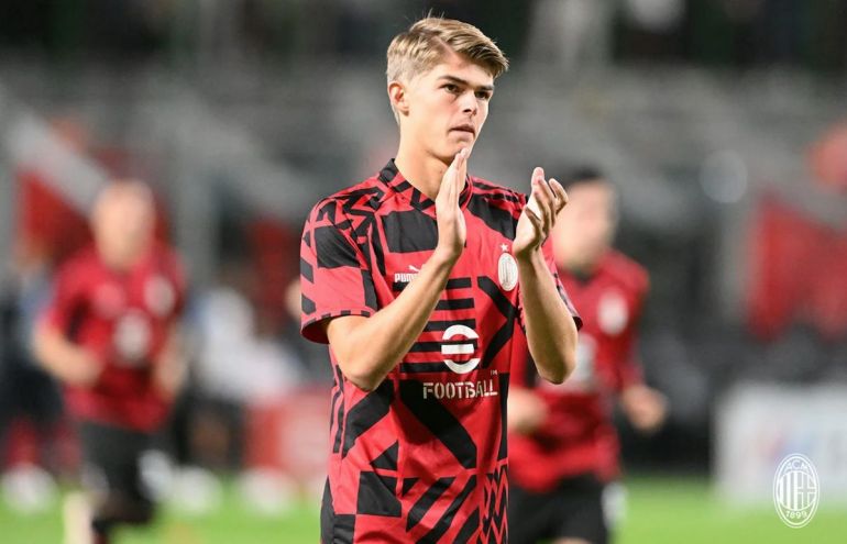 AC Milan star Dequet Lare has yet to score his first goal Pioli has ...