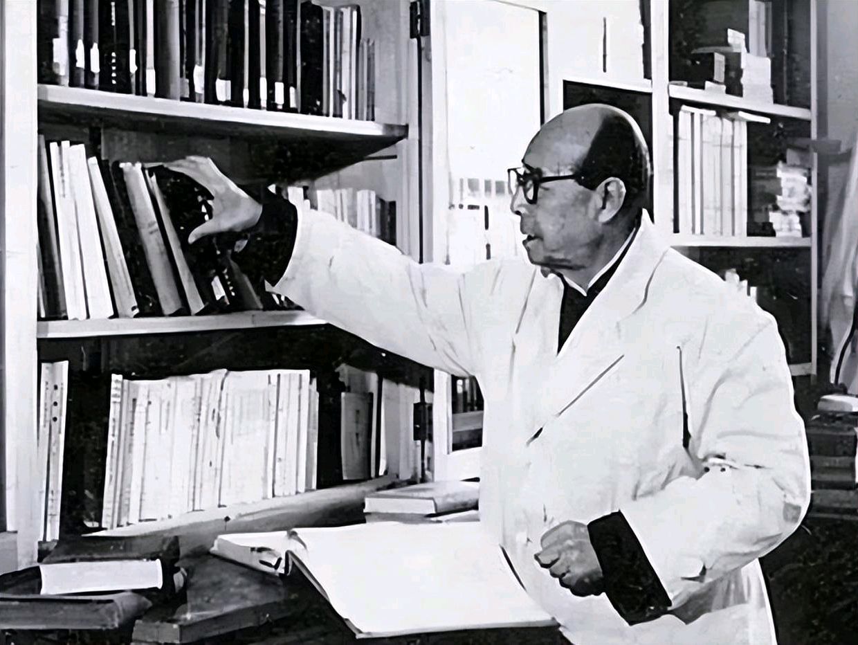 Zheng Ji: Known as the "Father of Chinese Nutrition", he lived to be ...