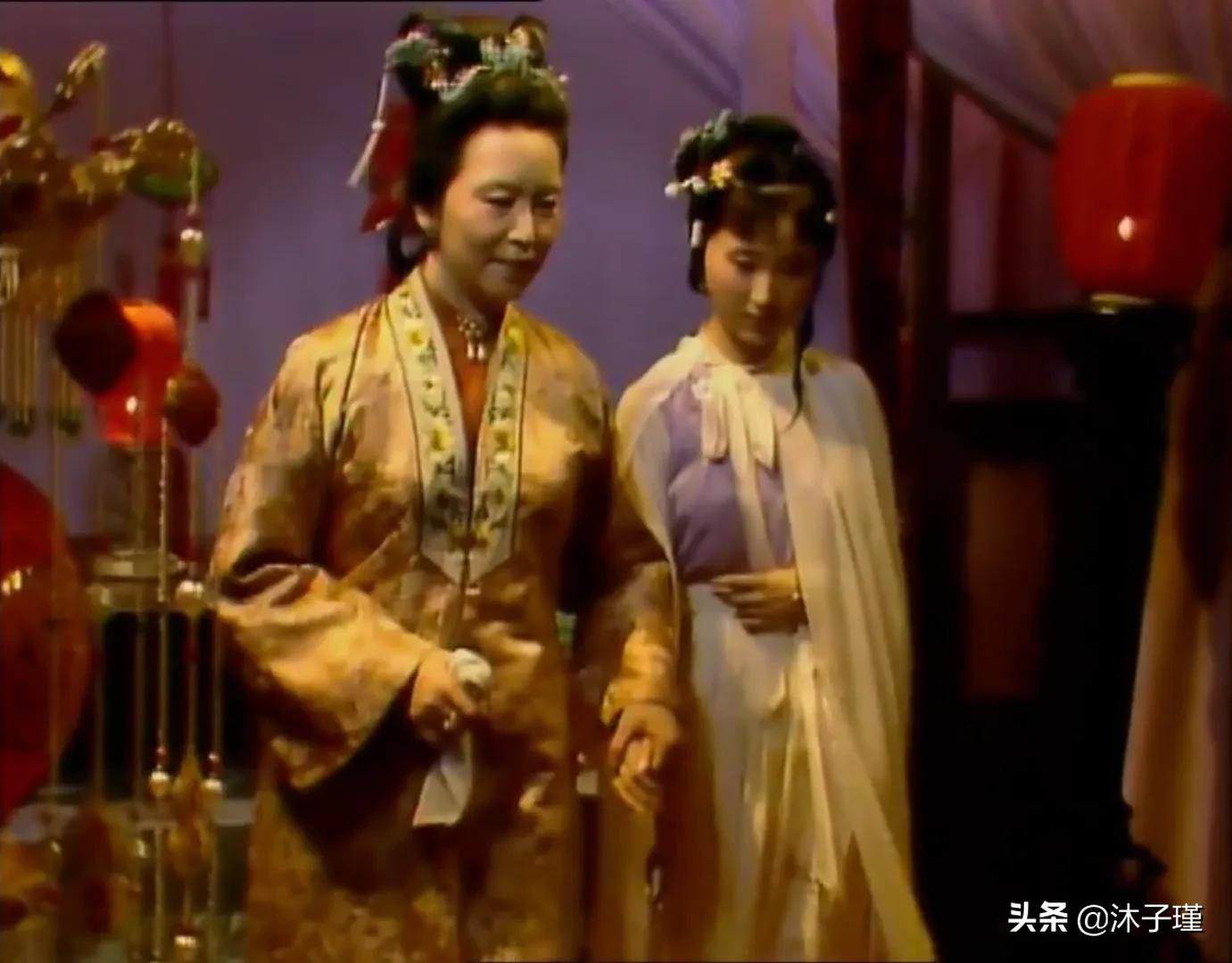 After reading the original work of "Dream of Red Mansions" again, I realized that Jia's mother ...