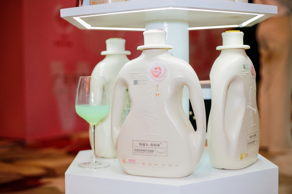 Winter clothes washing and care "core" learning!Adolf Timson Laundry ...