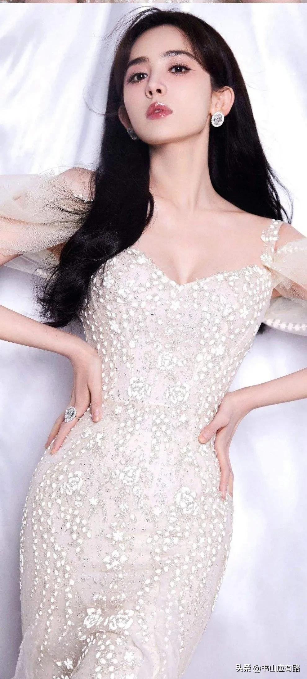 Guli Nazha: Sexy and charming, youthful and beautiful - iNEWS