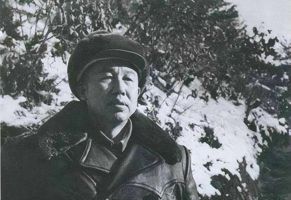 The founding general, Wang Ping, passed by many positions in his life ...
