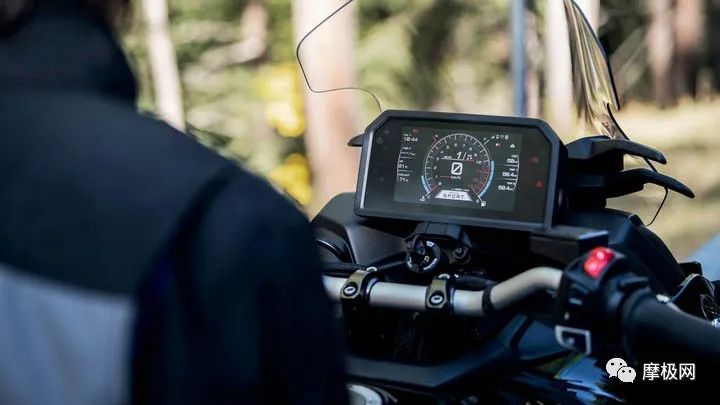 2023 Yamaha Niken GT with CP3 engine revealed - iNEWS