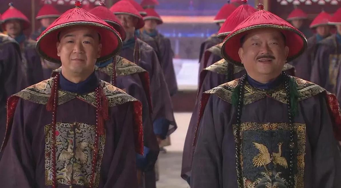 Heshen came out with the first couplet: three catties, four taels of ...