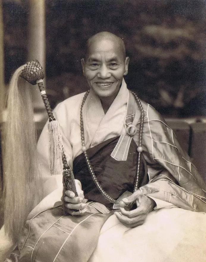 What do Sun Wukong and the one-armed monkey Xingxing have in common ...