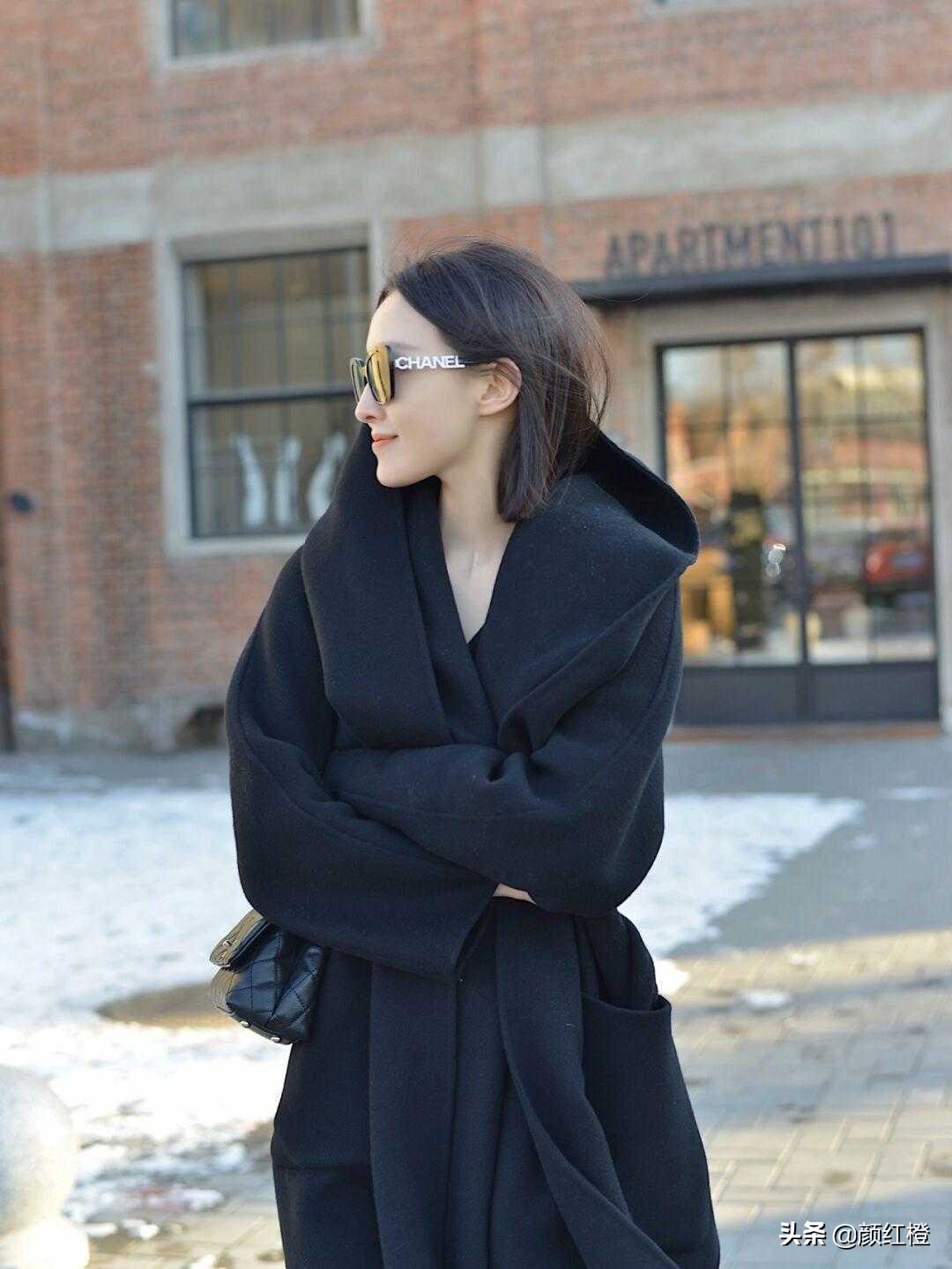 The universal matching formula for black coats is here!These ...