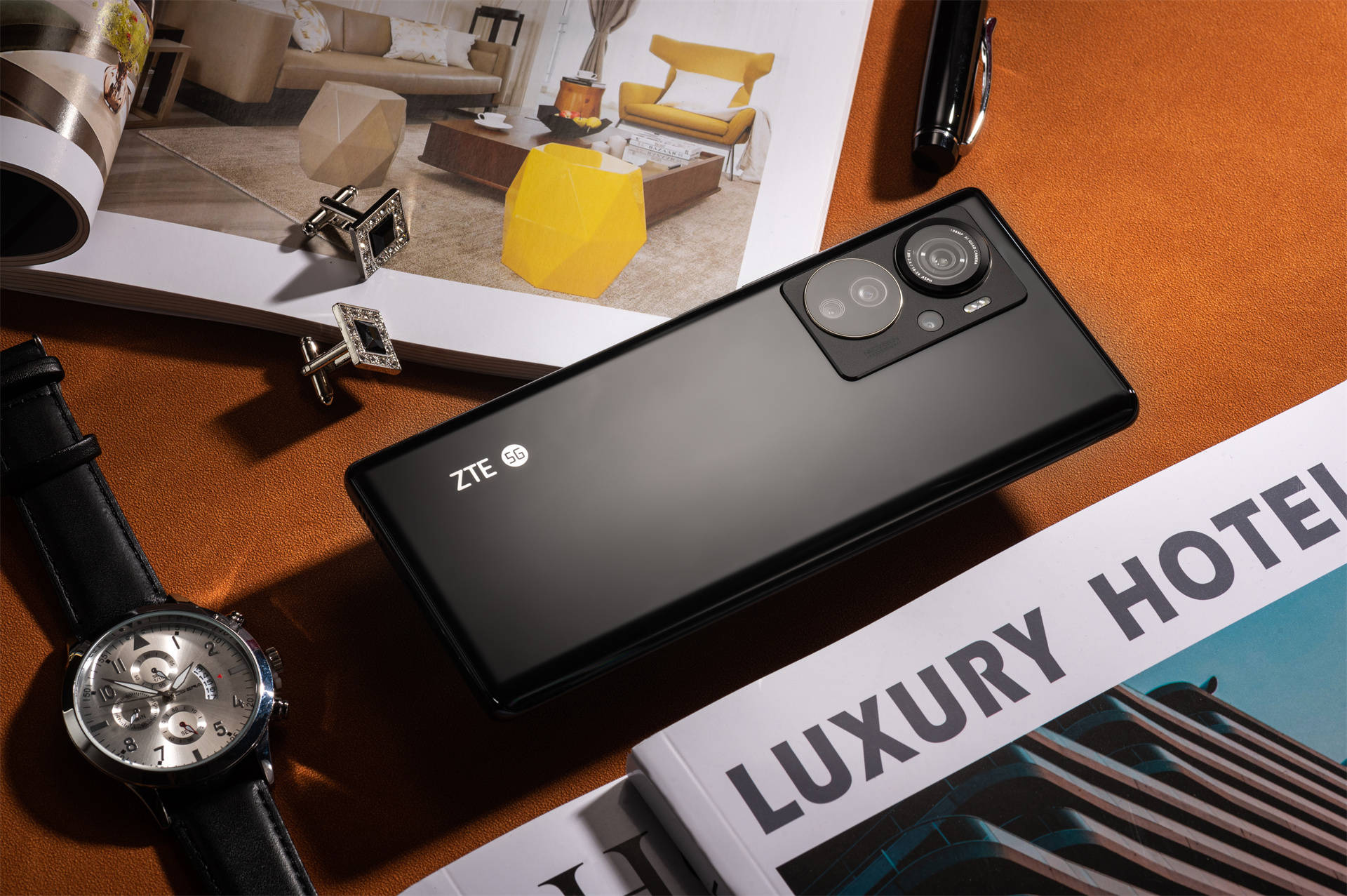 ZTE is right, the second generation Snapdragon 8+5000mAh, 16G+1TB new ...