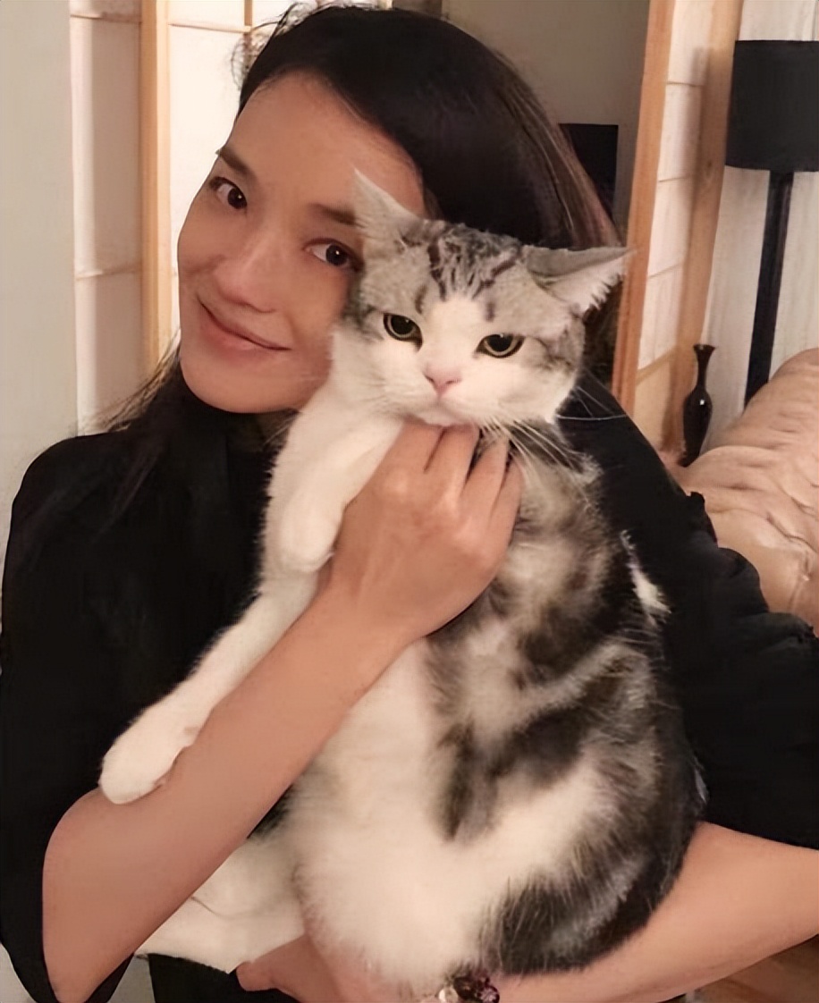 Shu Qi: The most feminine actor is still online at the age of 47 - iNEWS