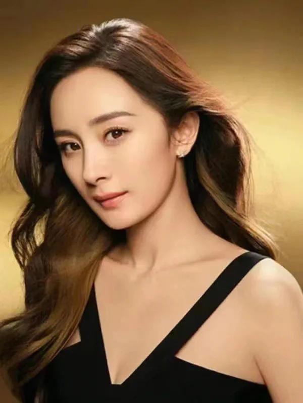 What is so special about Wei Daxun who took down Yang Mi and then Qin Lan? - iMedia