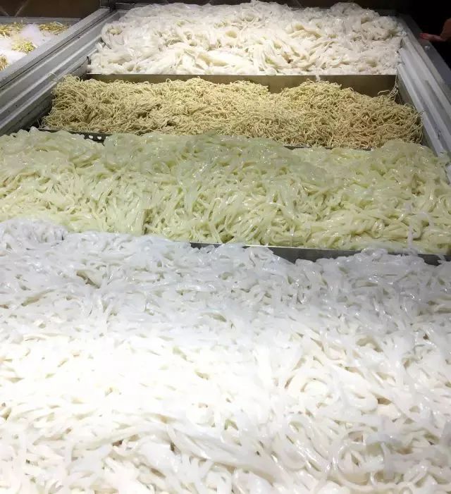 From a pastry shop to a 4 billion chain giant, what did this ...