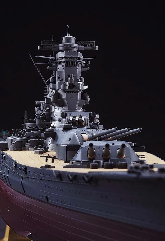 Yamato-class battleship vs Iowa battleship - iNEWS