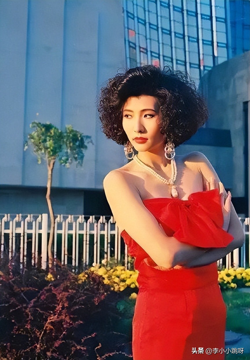 China's first generation of supermodels, stunning - iNEWS