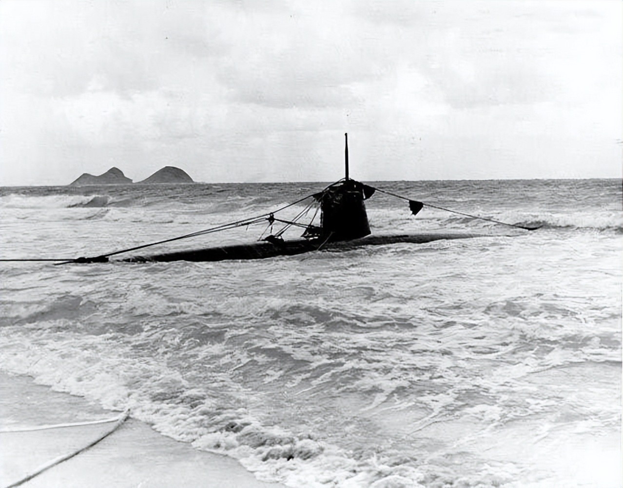 Japan's "Underwater Empire" During World War II: Secret Submarine Bases ...