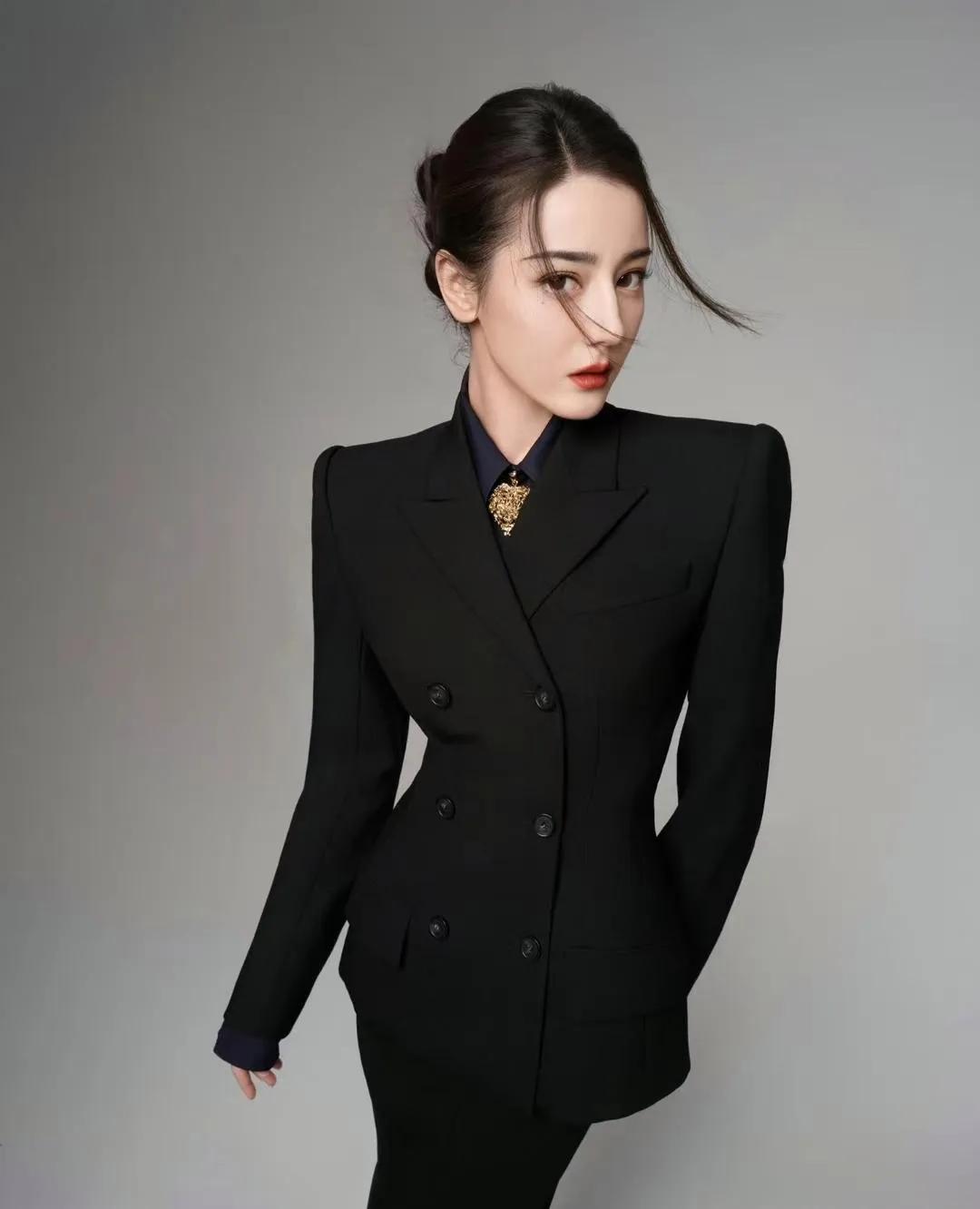 Di Lieba performed wonderfully in black - iMedia