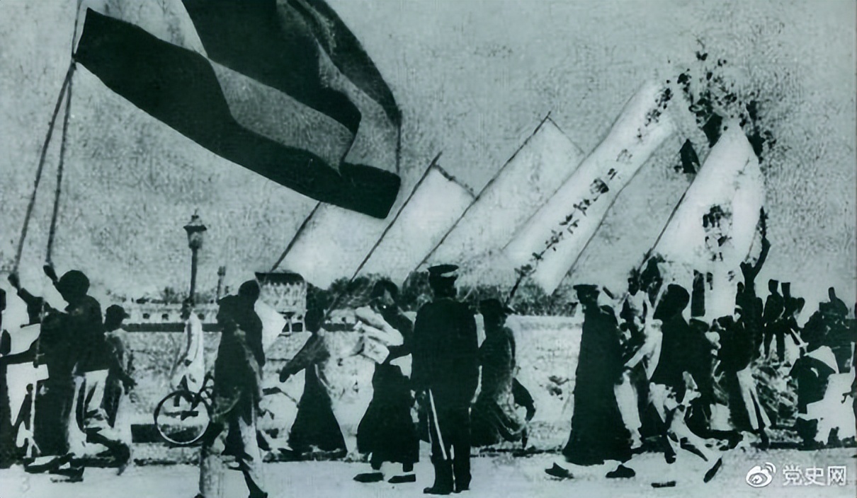 What are some typical butterfly effects or chaotic events in history ...