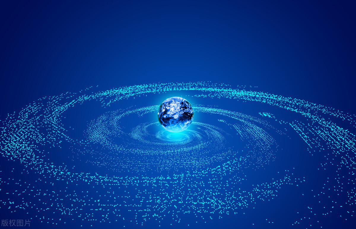 How did Einstein model the shape of the universe? - iNEWS