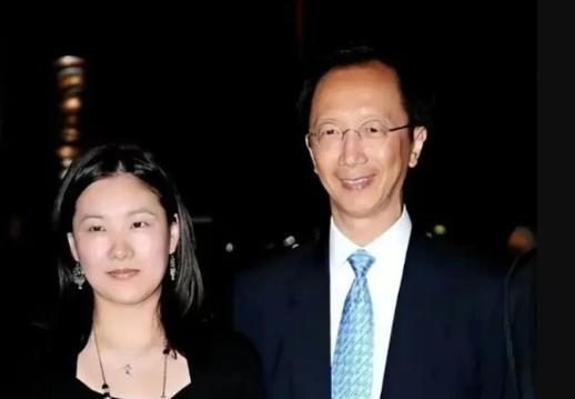 In the aftermath of the marriage change, Fu Mingxia divorced and left ...