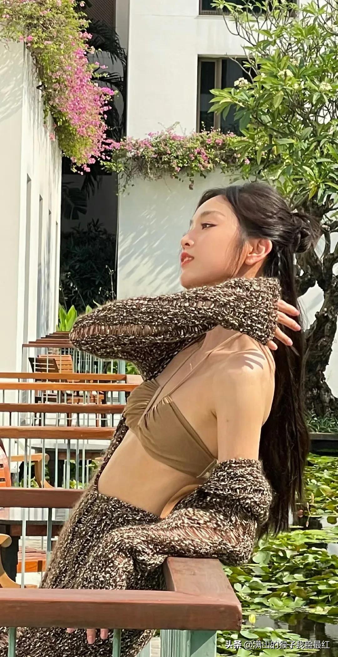 Wu Xuanyi and Zhou Dongyu have a fight - iNEWS