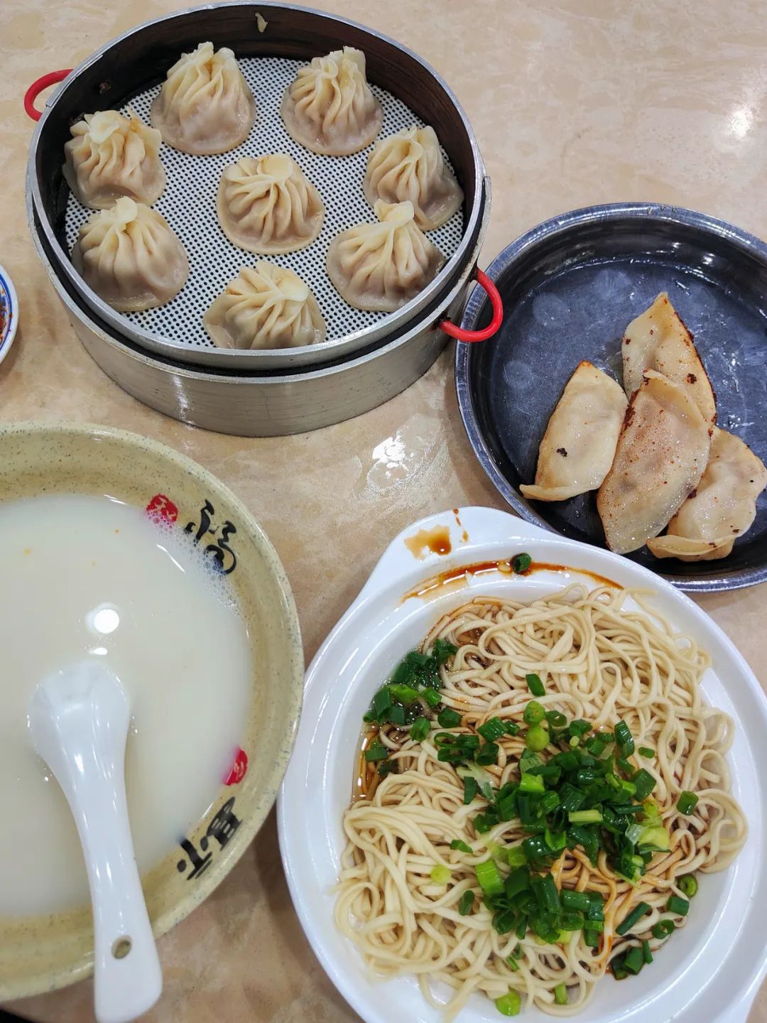 Eat all over 100 restaurants in Hangzhou - iNEWS