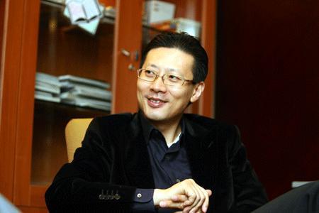 Duan Yongping and Shen Nanpeng: Two Top Investment Experts - iNEWS