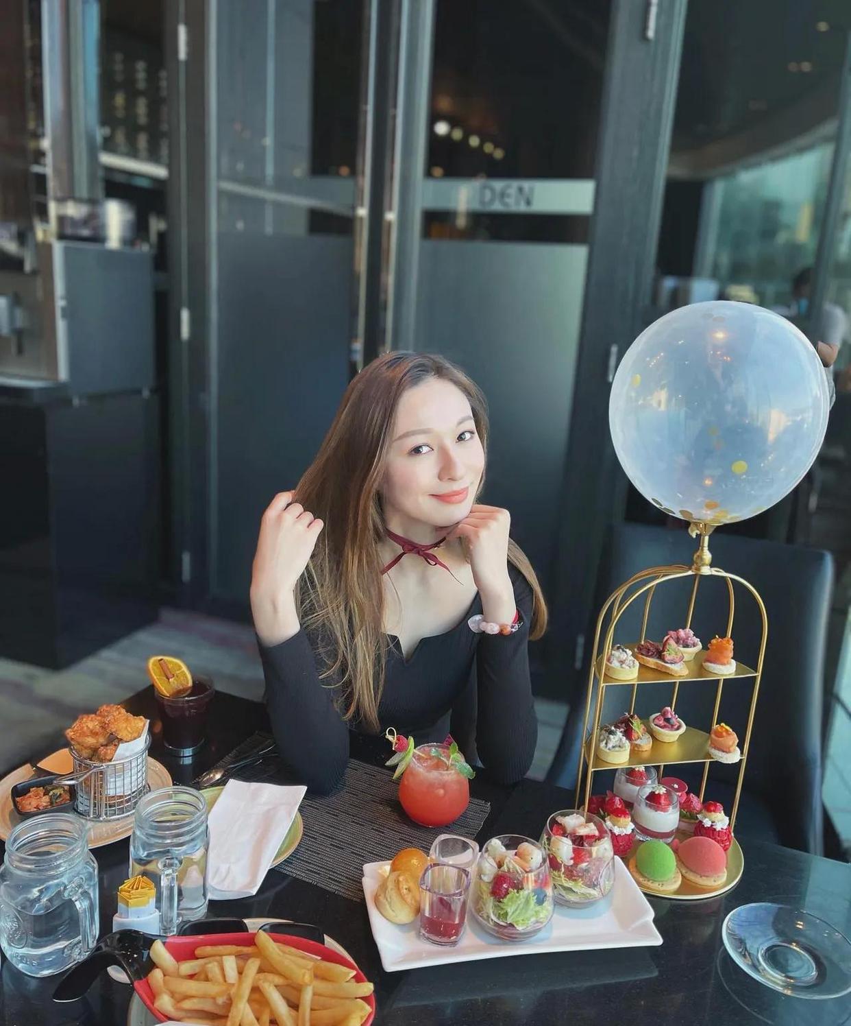 Lin Yuwei won the Miss Hong Kong champion, tall and tall, her father is ...