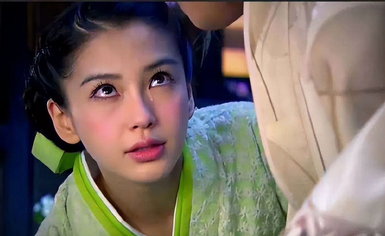 Top 5 "fake" acting skills of stars, false voice, fake face, fake tears ...