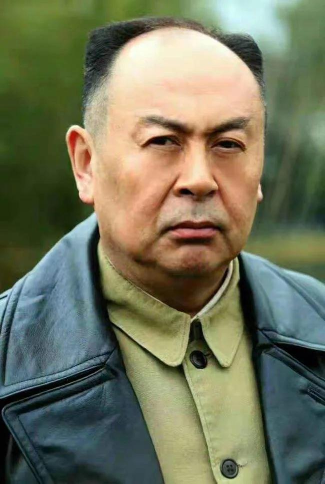 The three actors of Marshal Chen Yi in the film and television drama ...