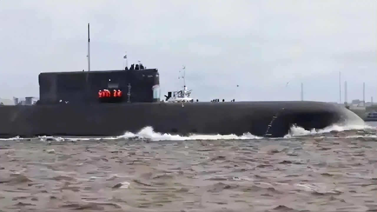 Russia's big killer in service, Belgorod nuclear submarine, equipped ...