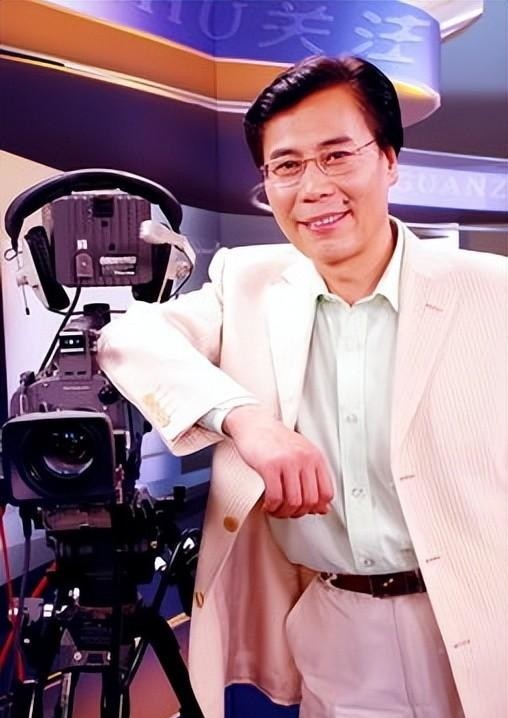 It has been 8 years since Xiao Lin died of illness. Looking at his wife ...