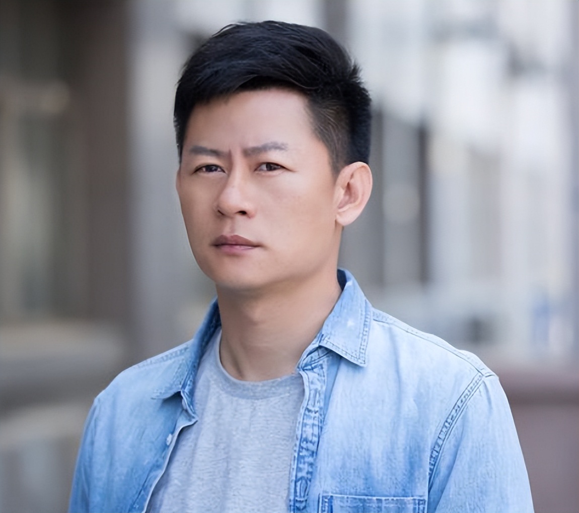 Li Jian's family of three seldom show up! After "The Knockout", the low ...