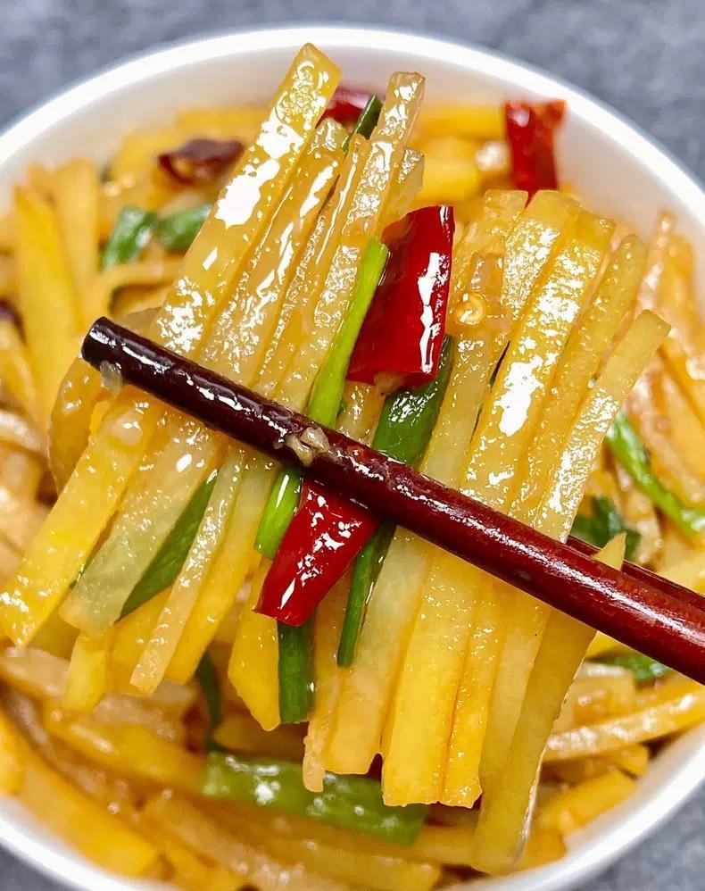 The fragrant and spicy potato shreds are delicious and unique. The more ...