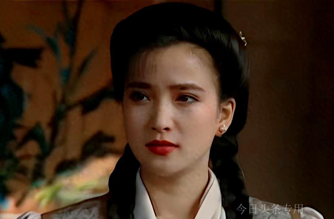 "Classic Beauty" He Qing: She was very popular in the 1990s, has gone ...