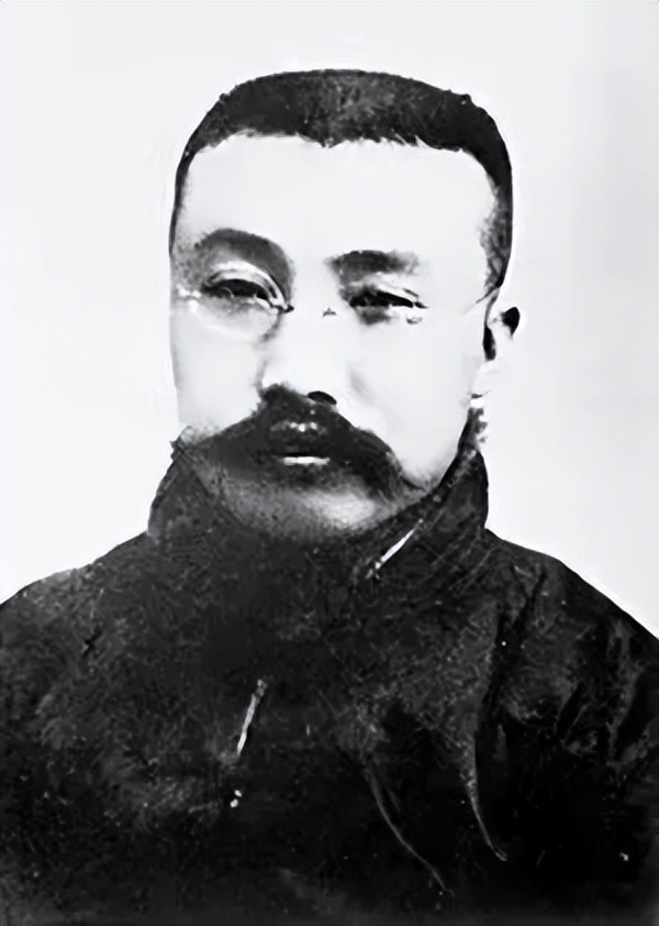 Why did Li Dazhao not mention communism in "Self-Report in Prison", but ...