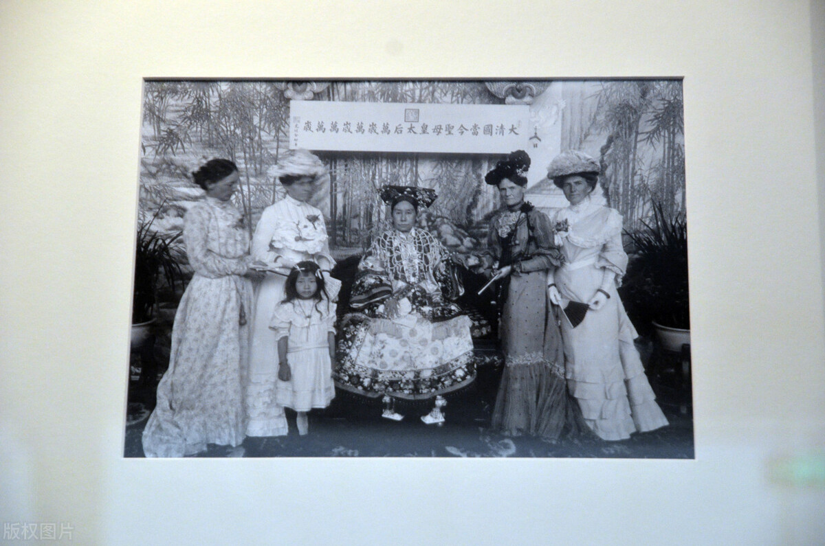 Couplets Tales and Legends (224) - iNEWS