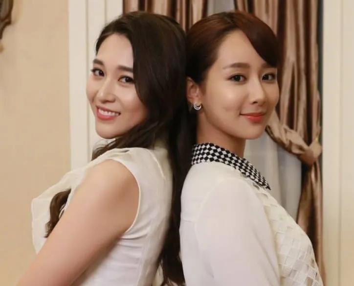 Remember Ning Danlin in "Family with Children"? After playing Xia Xue ...